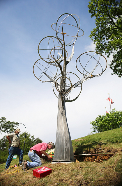 Sculpture Vulture: Michael Warrick’s MOCKINGBIRD TREE installed in 2016 ...